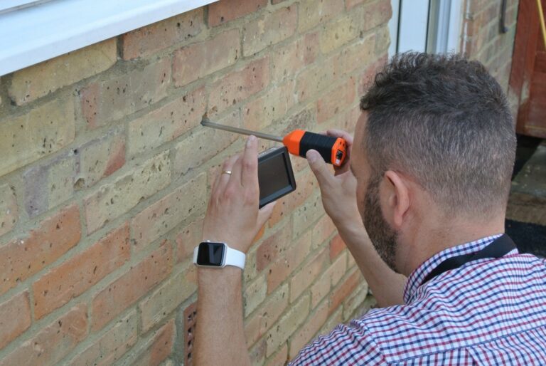 Viridian – the South East’s cavity wall insulation removal specialists