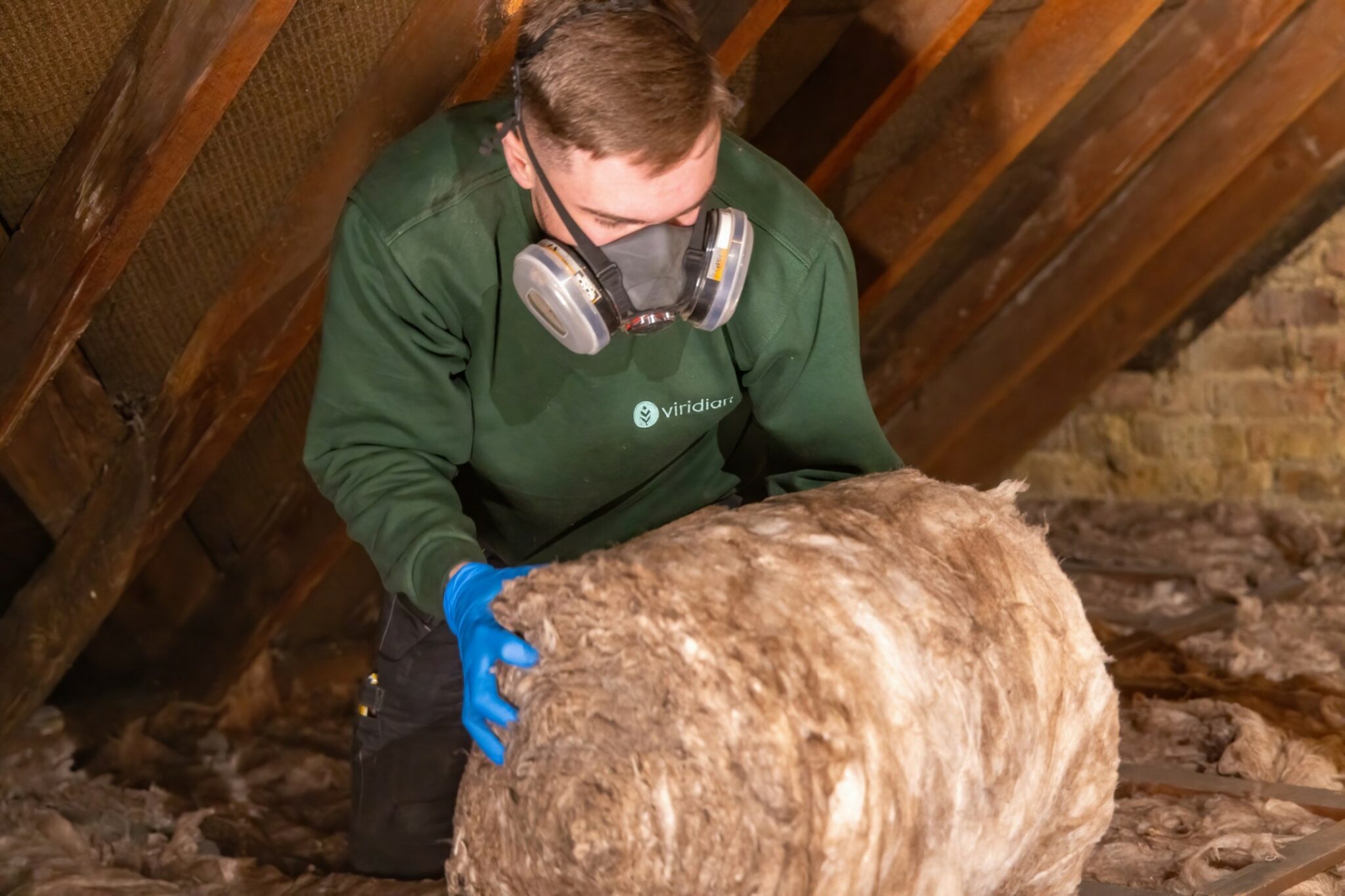 Loft Insulation Removal Specialists for the South East | Viridian